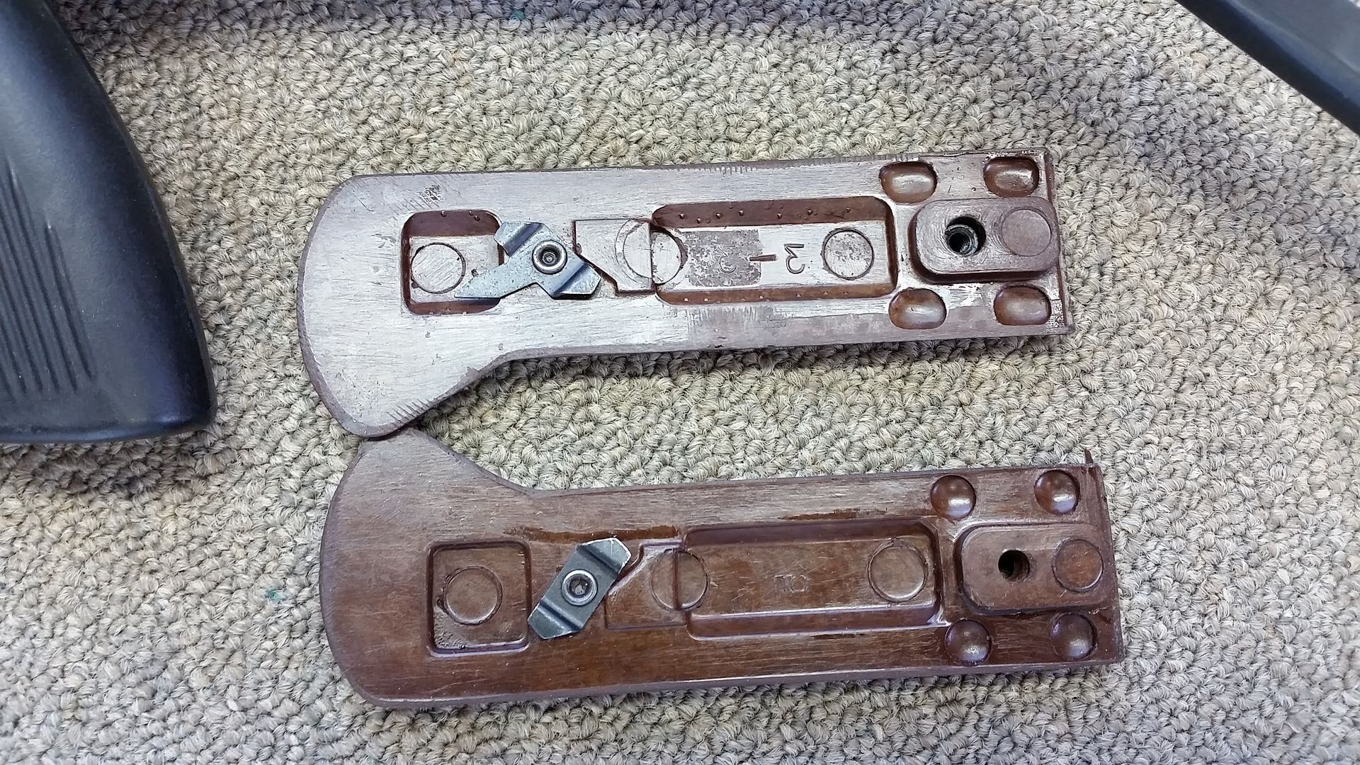 Polytech side folder | Gunboards Forums